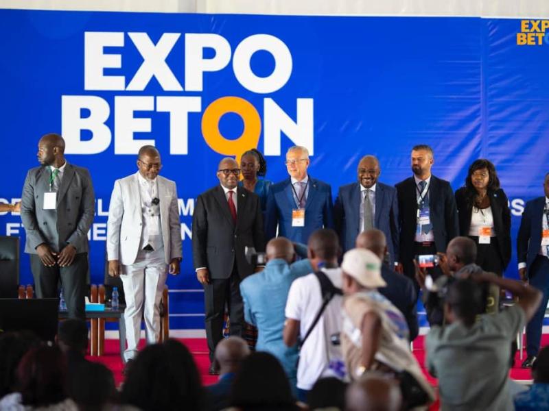 Expo Béton 9 : Marc Ekila envisage matérialiser la politique nationale de formation ...